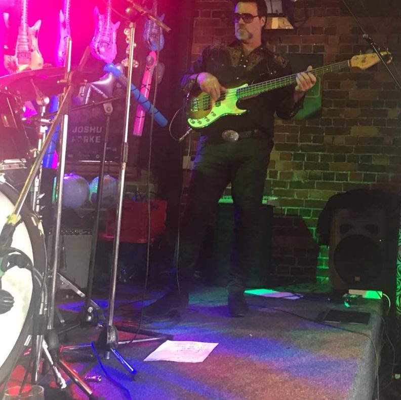 Smokin Gun - David Greer Music David Greer Music